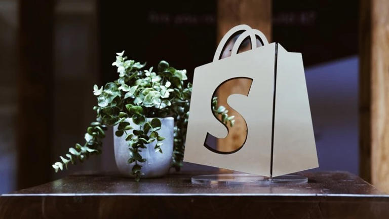 Shopify is down– here's what we know about its Cyber Monday outage