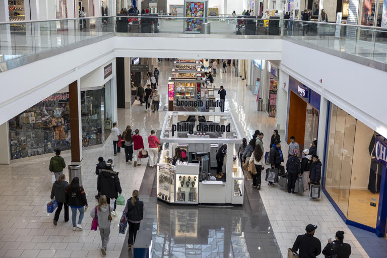 Holiday traditions, more than deals, draw Philly-area Black Friday ...