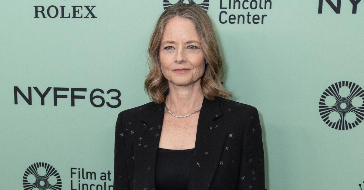 Jodie Foster Felt Like a 'Failure' at 50 Years Old: 'Couldn't Compete ...