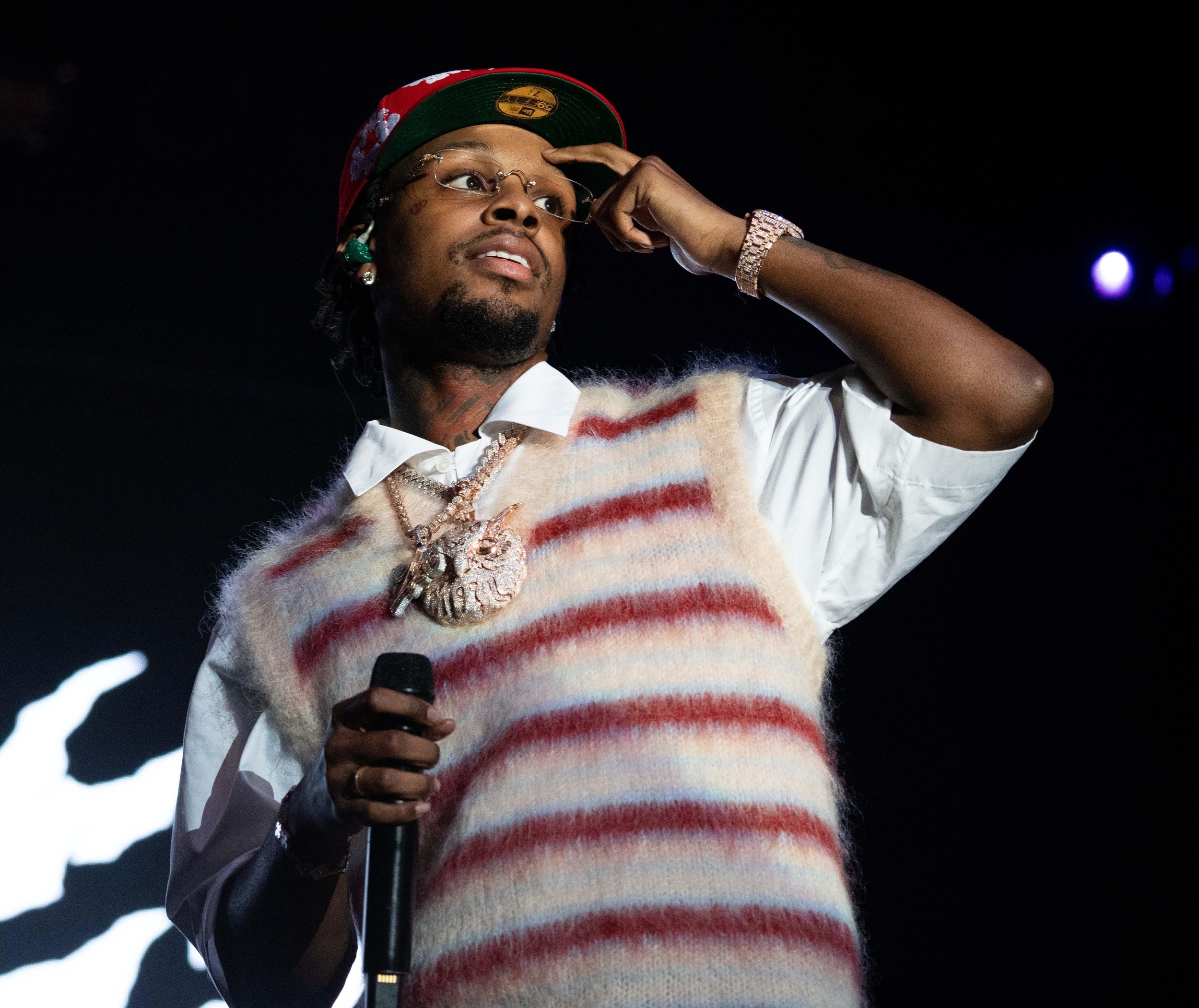 Rapper Toosii announces his college football commitment