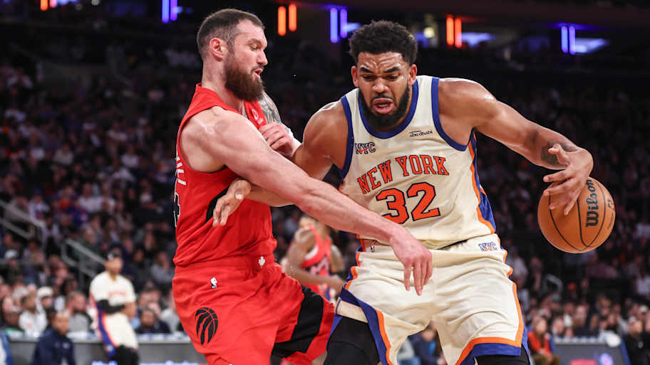 Knicks Center Rotation Feeds Into Growing Trend