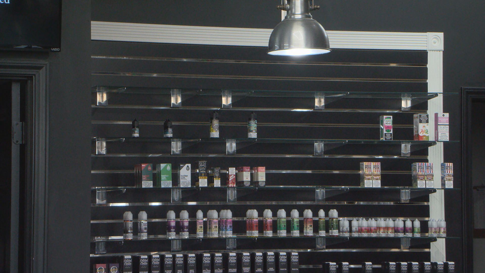 Ban now in effect against non-FDA-approved vapes sold at Mississippi ...