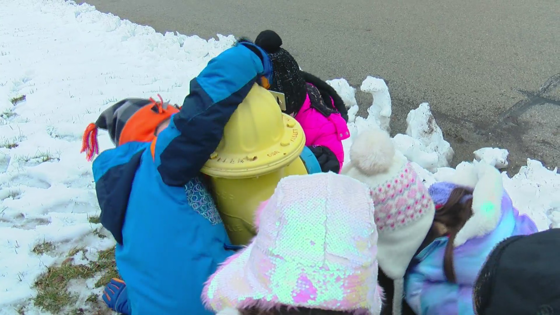 Green Bay firefighters launch ‘Hydro Helpers’ program for kids