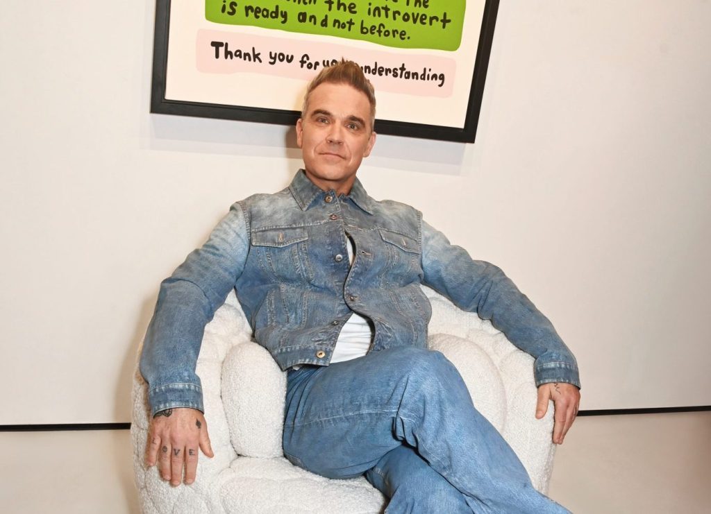 Robbie Williams to Debut as Furniture Designer at Design Miami