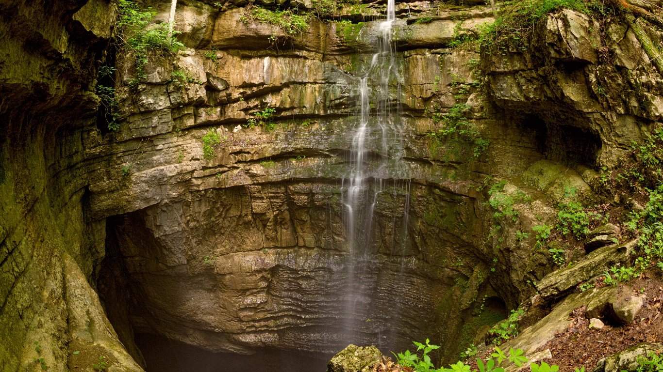 The most beautiful natural place to visit in every US state