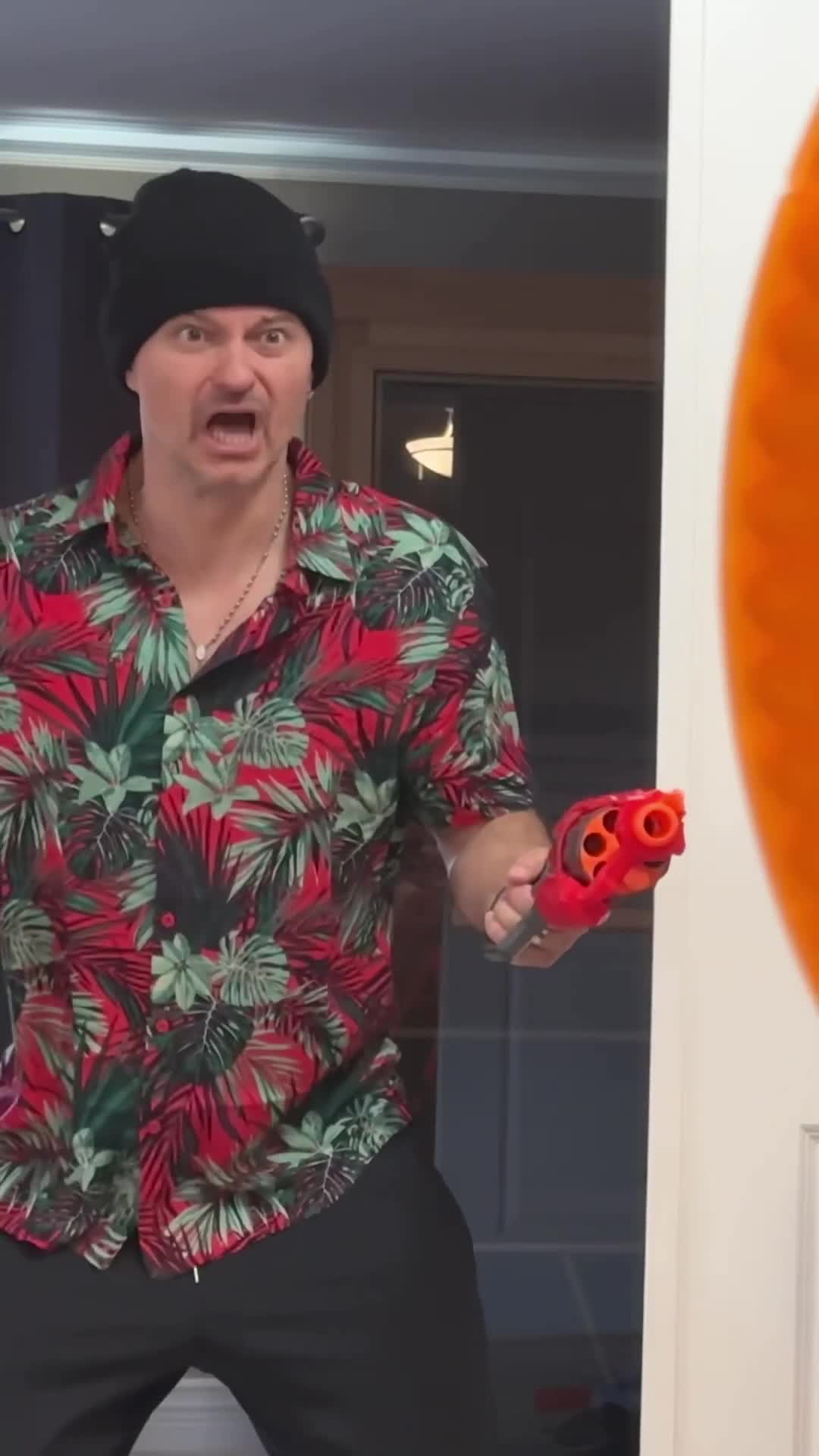 NERF WAR CLONES: Ultimate Clone Blaster