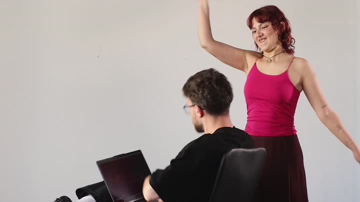 Pouvoir du Maquillage: De Femme à Homme