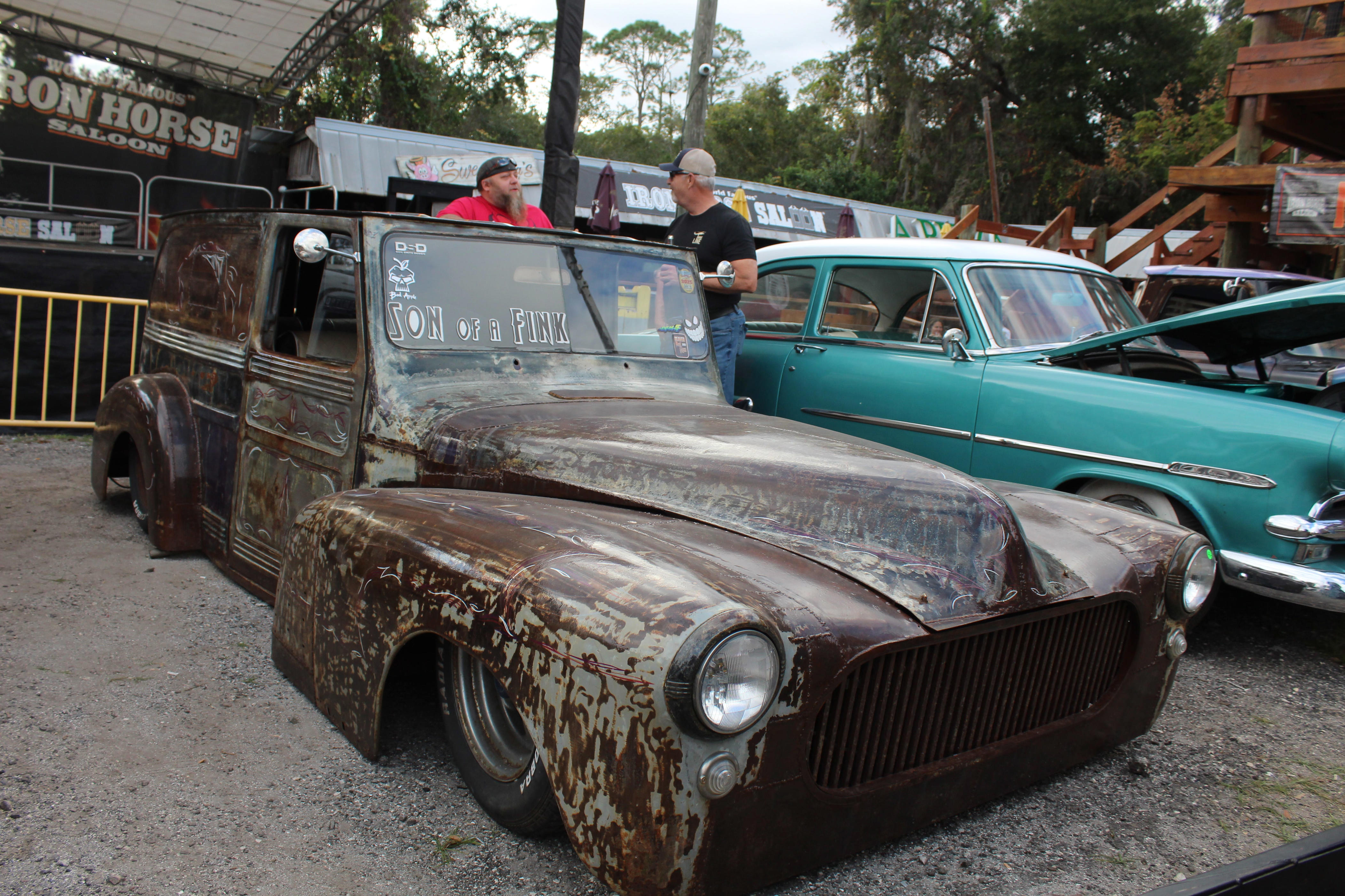 'Rat rods' bring post-apocalyptic vibe to Iron Horse Saloon