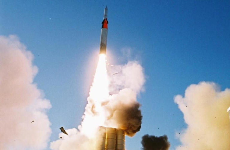 Defense Ministry D-G Baram flies to Germany to unveil Israeli-made ...