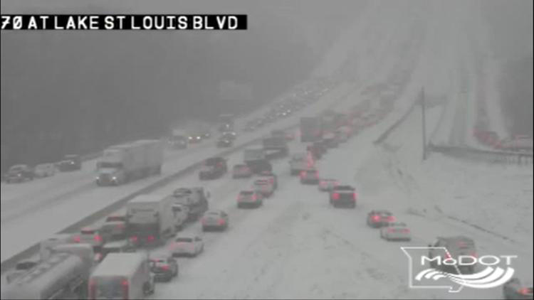 Live traffic coverage: MoDOT didn't pre-treat St. Louis roads as ...