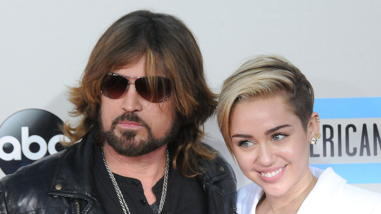 How Miley Cyrus Reconciled With Estranged Dad Billy Ray After Nasty ...
