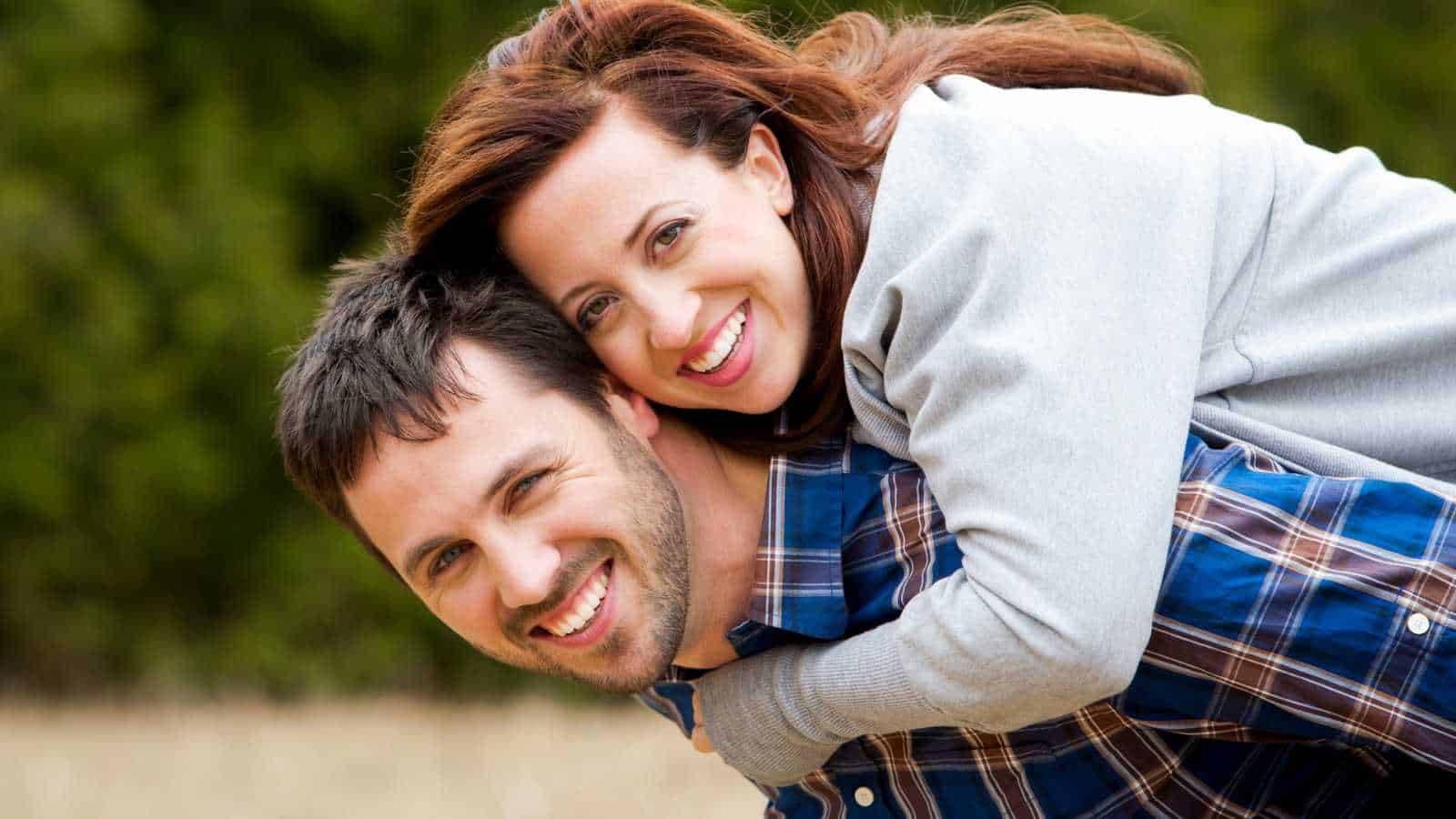 10 habits of couples who stay married forever