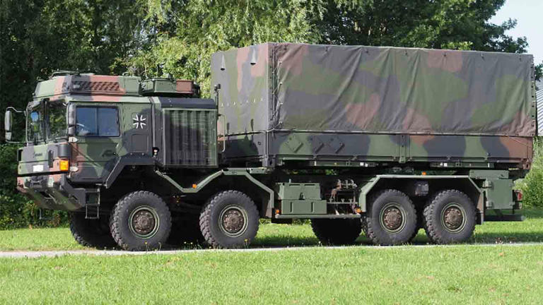 Danmark afslutter køb af RMMV HX2-lastbiler for at styrke den militære ...