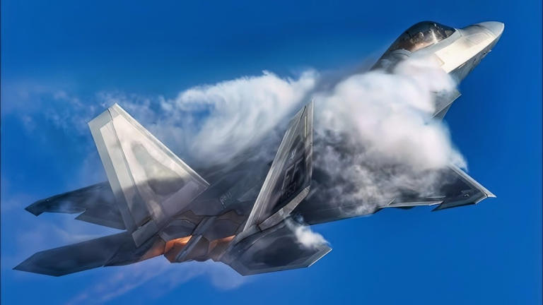 The super F-22 Raptor 2.0 could be a showstopper stealth fighter China ...