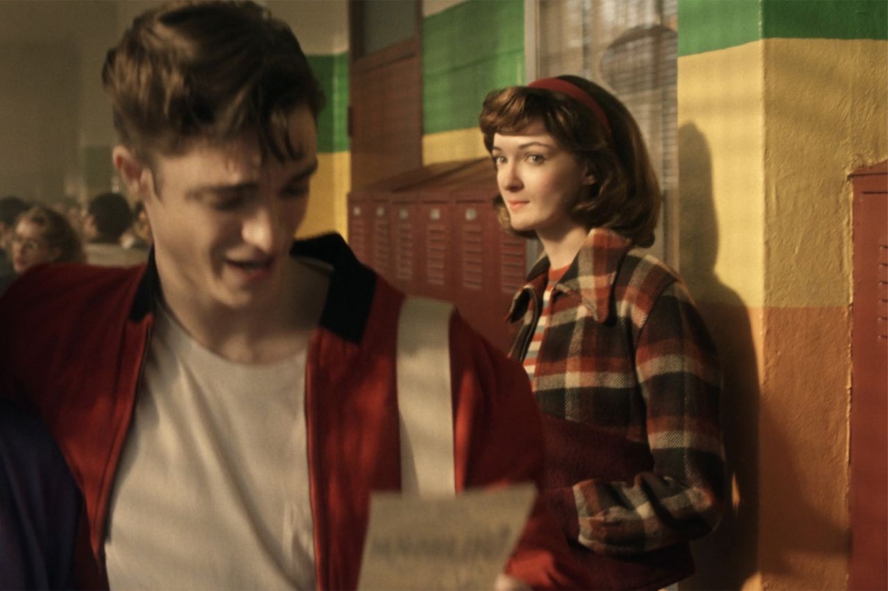 Meet the actress playing young Joyce Byers in “Stranger Things”: 'Not ...