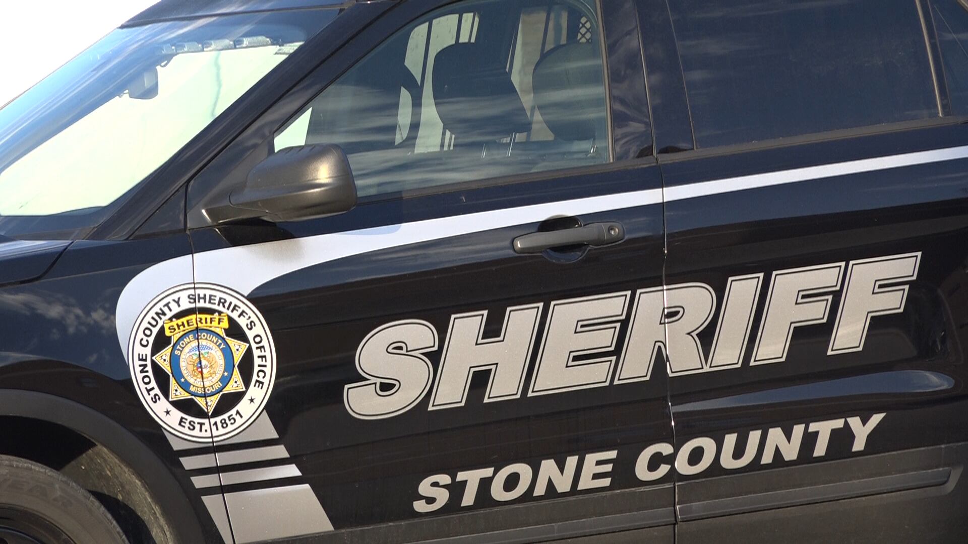 Deputies arrest 2 after shooting incident in Crane, Mo.