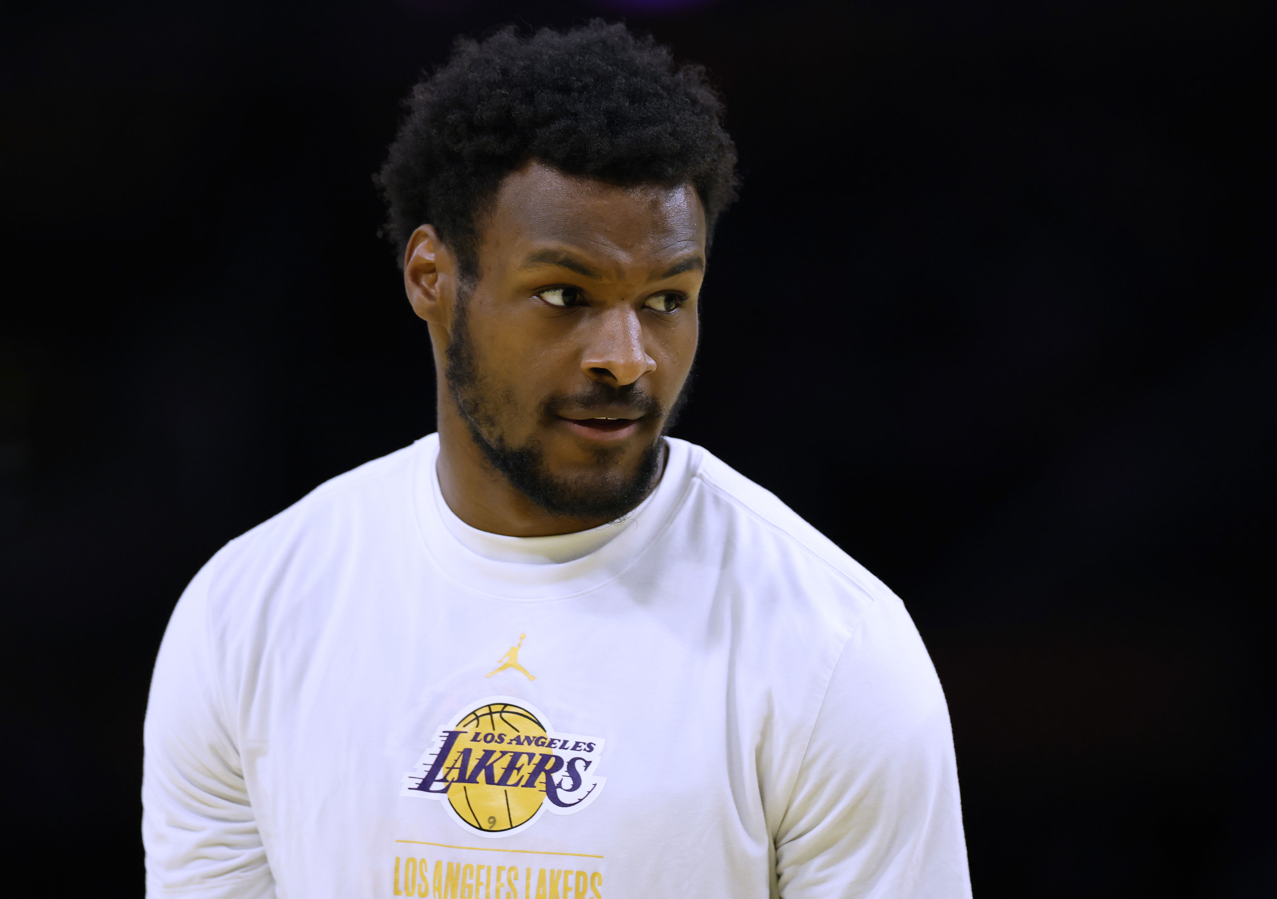 Lakers make roster decision on Bronny James before Suns game