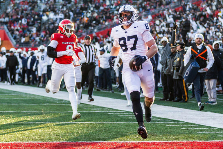 A Penn State skill player on why he loves blocking: ‘Legal physicality ...