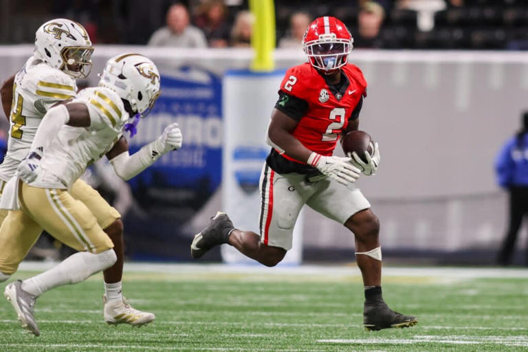 SEC Week 14 Round Up: Kiffin Leaves for LSU, Texas Beats A&M, Stoops ...