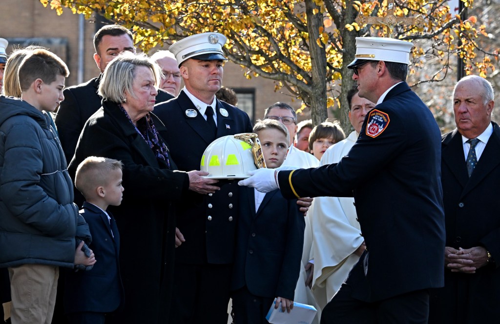 Ground Zero FDNY hero Jim Riches remembered as ‘inspiration’ at funeral ...