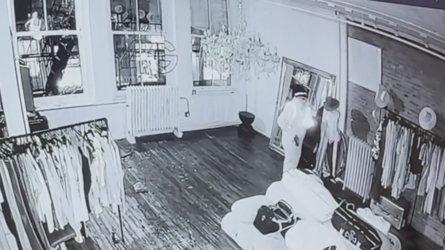 Million-dollar theft: Merchandise stolen from NYC celebrity boutique