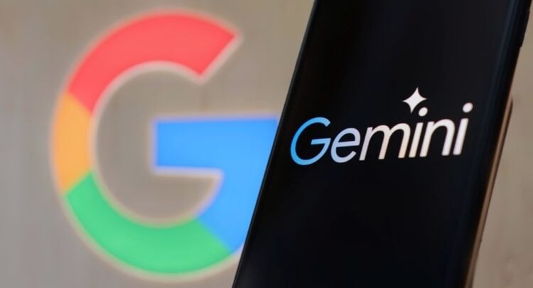 Google Stock (GOOGL) Slips despite Expanding Access to Gemini 3