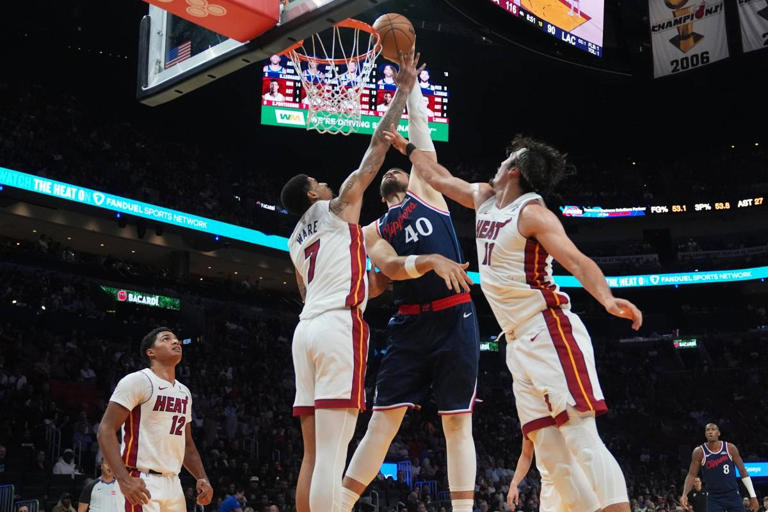 Heat use 30-2 run to pull away, tie franchise record with 24 3-pointers ...