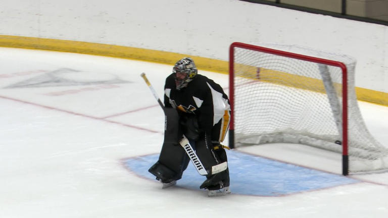 Nailers’ Jake Smith named ECHL Goaltender of the Month