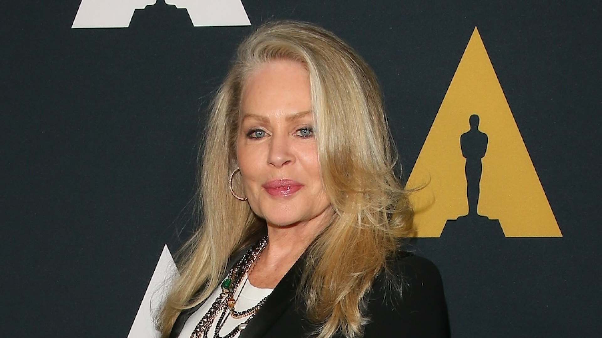 Beverly D'Angelo Says She Could Have Had 'Bigger Career' If She Wasn't ...