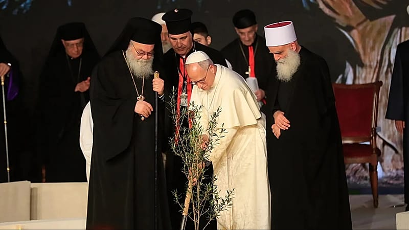 Pope calls for ‘divine gift of peace’ in meeting with Lebanon's ...
