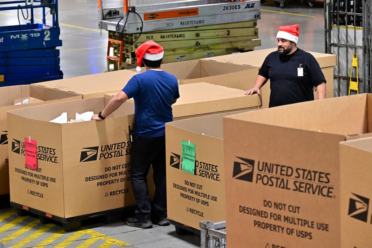 The USPS has already shipped 2 billion holiday packages