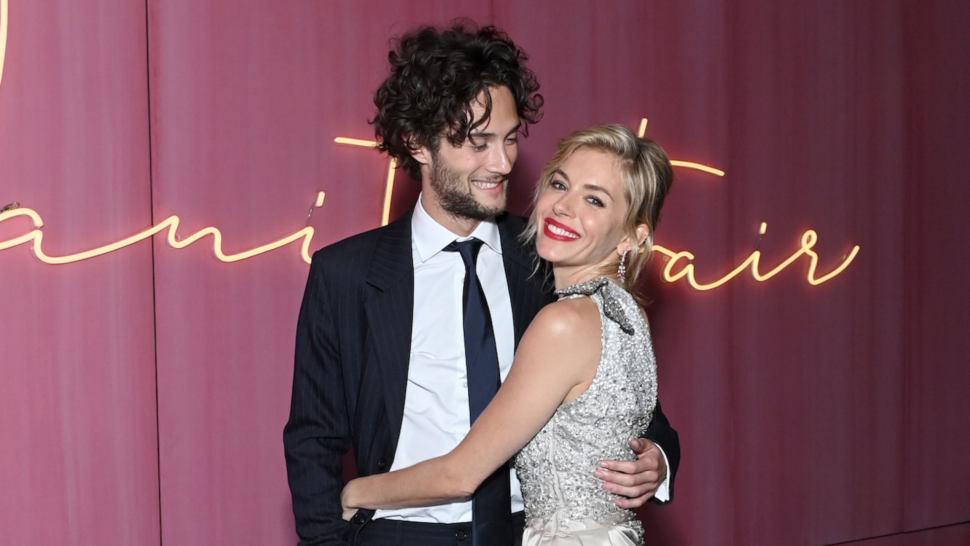 Sienna Miller and Boyfriend Oli Green's Relationship Timeline