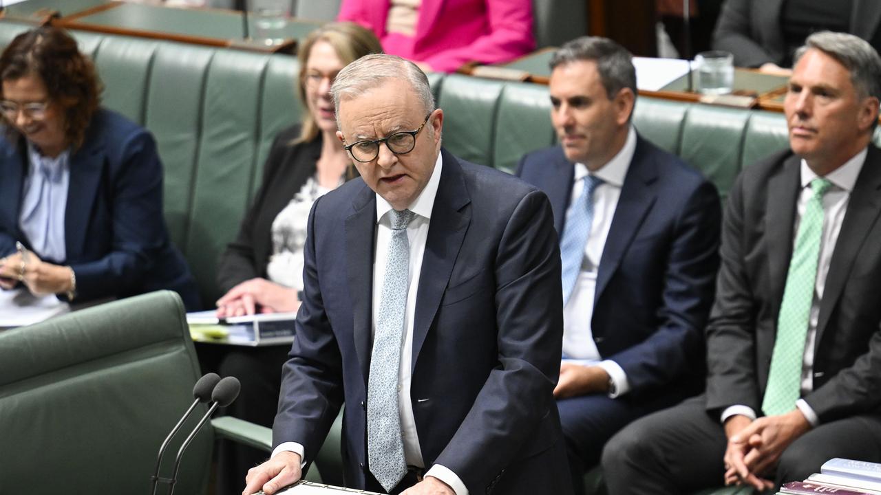 ‘Political hacks’ getting plum jobs: report