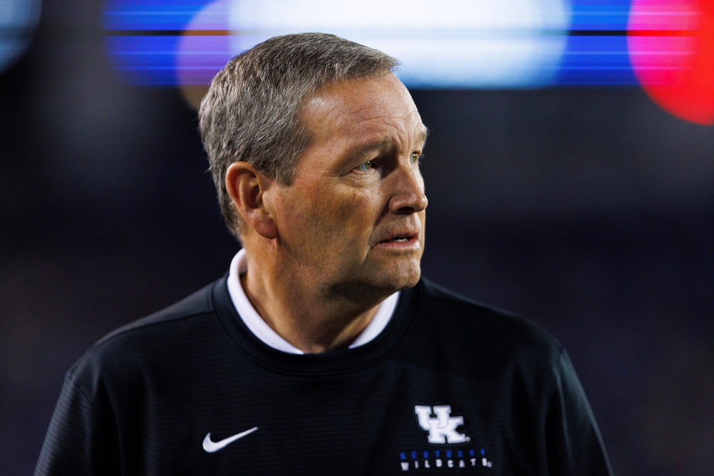 Kentucky hires Oregon offensive coordinator Will Stein as new coach of ...