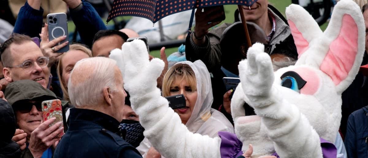 Easter Bunny Who Wrangled Joe Biden Away From Reporters Gets Pilloried ...
