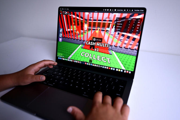 What is Roblox and should you let your kids use it?
