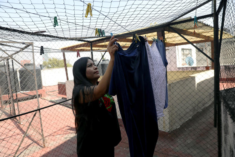 Trabajo doméstico y de cuidados en México recae principalmente en mujeres, según estudio