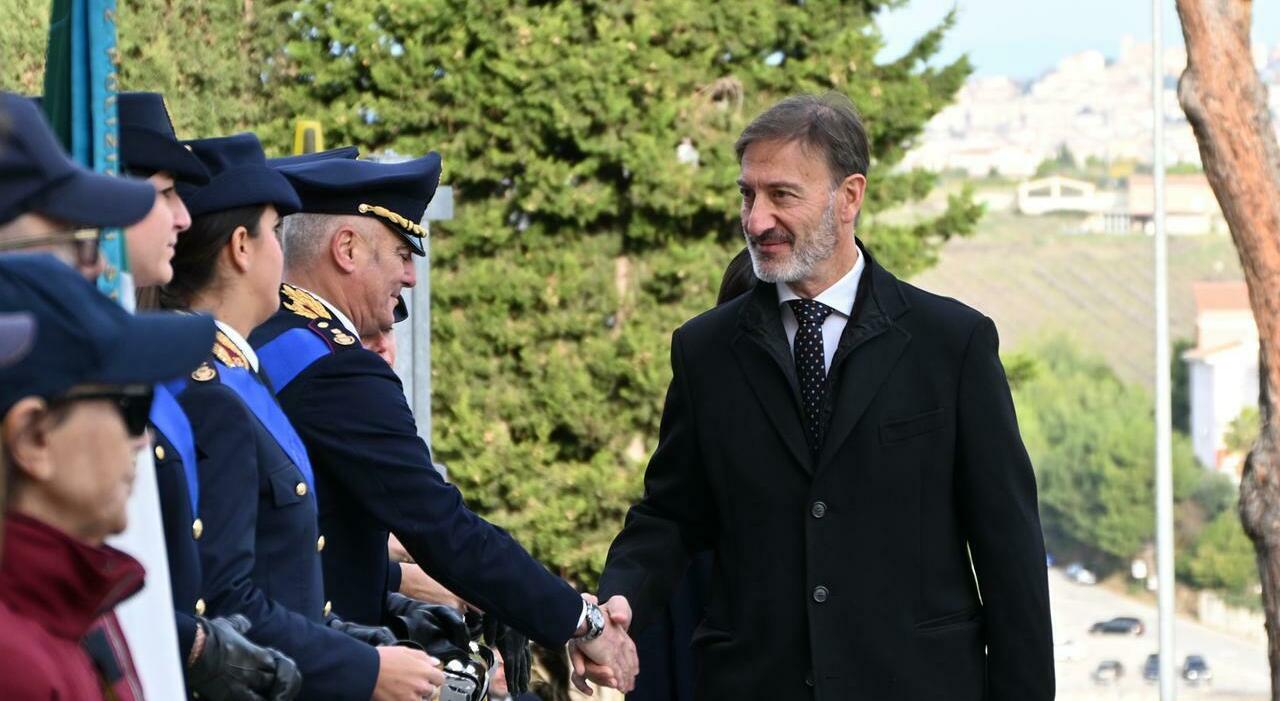 Dagli studi alla Fbi all’incarico all’Interpol, primo giorno per il ...