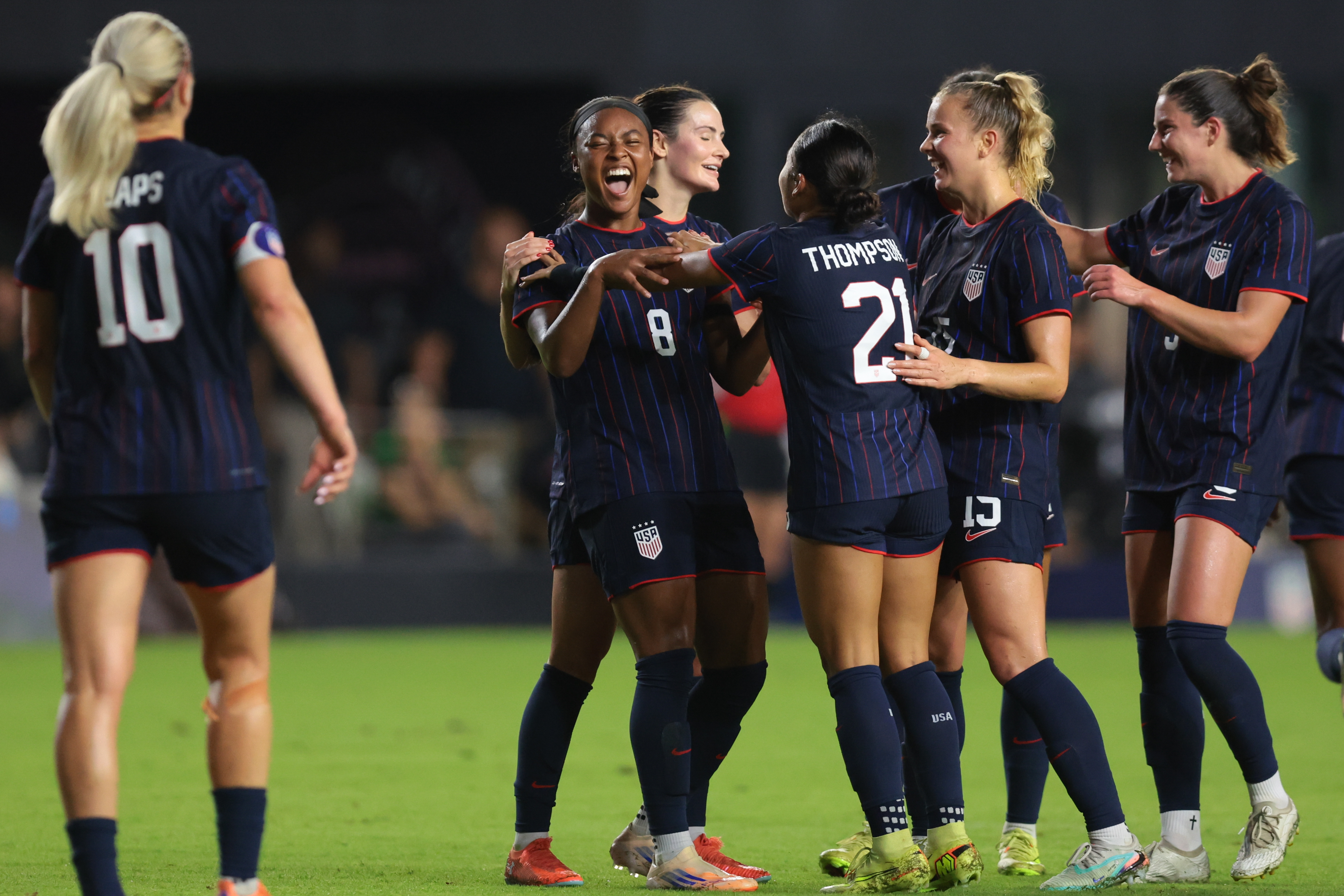 USWNT close out 2025 with dominant win over Italy