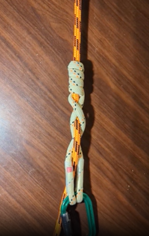 How to Tie the Valdotain Tresse (VT) Hitch