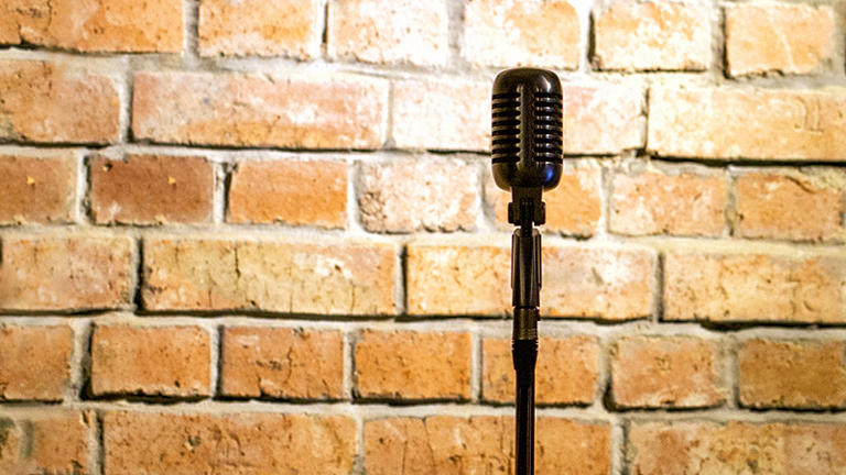 Comedian Alfred Robles is coming to Visalia