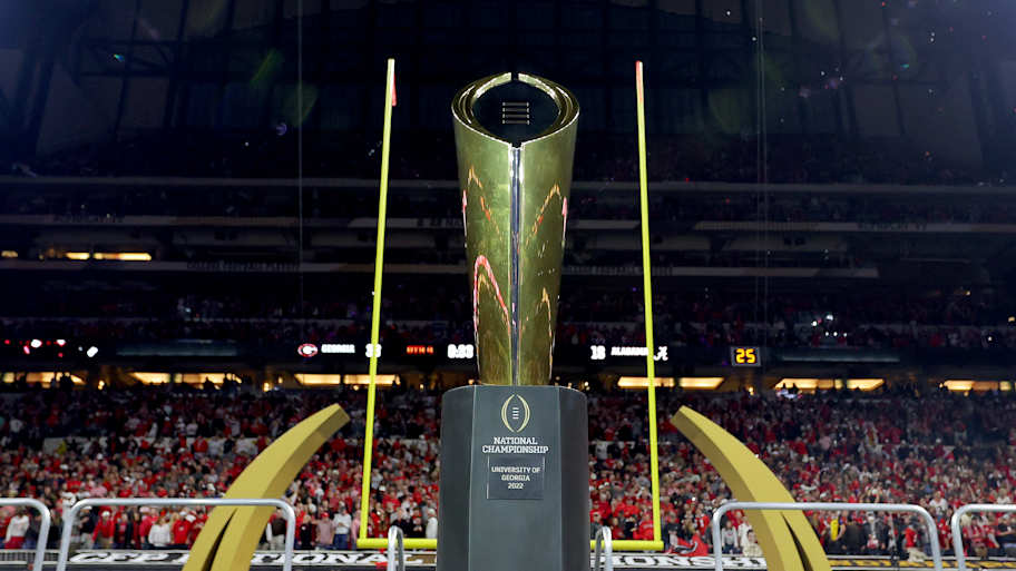 Why the CFP Selection Committee should not release rankings this week