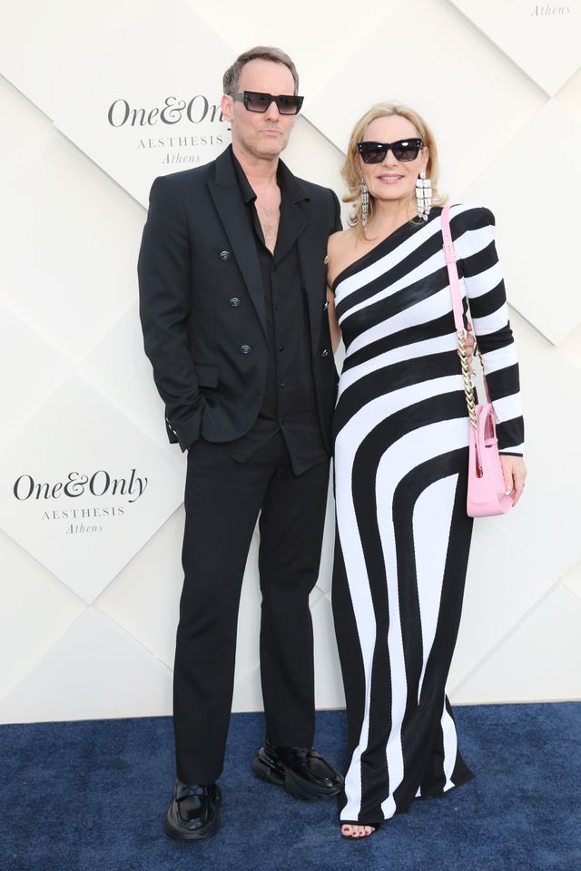 Kim Cattrall and Boyfriend Russell Thomas Coordinate for Rare Red ...
