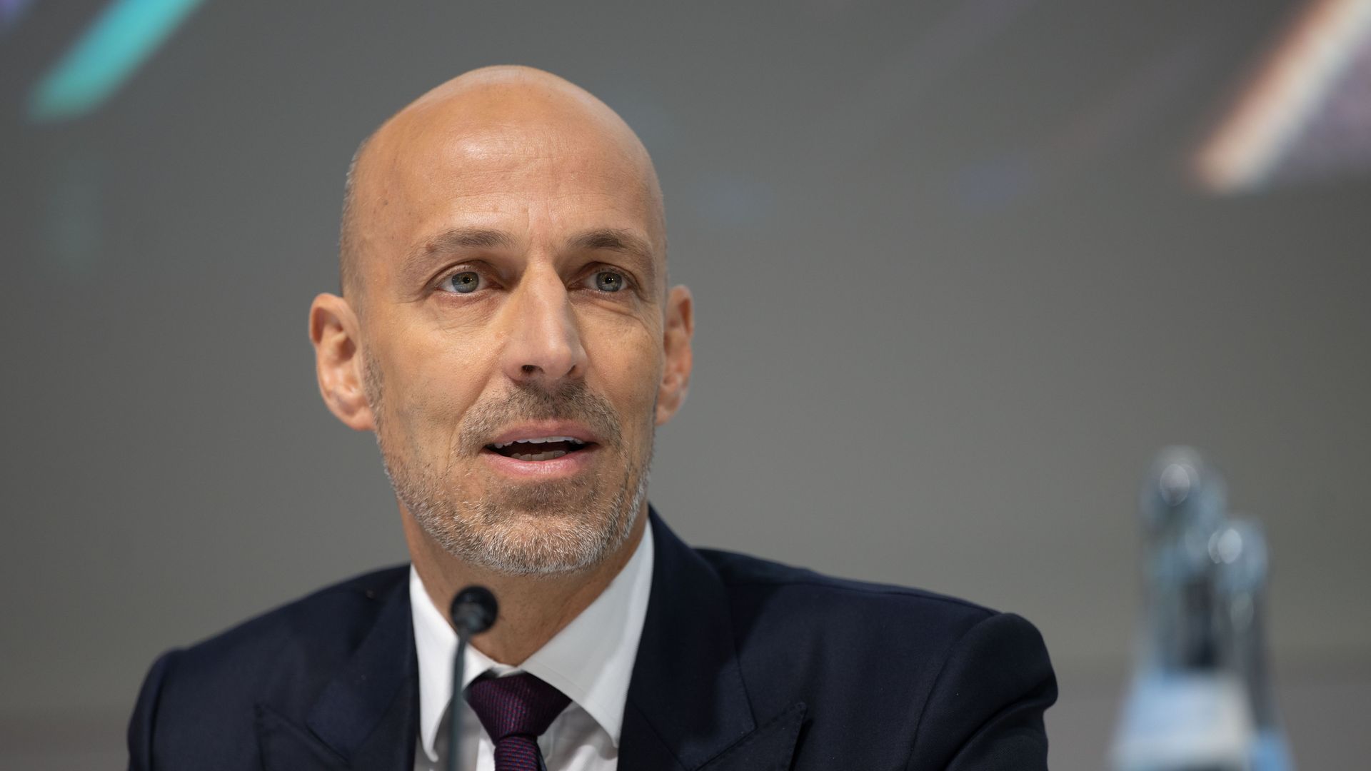 BDI-Präsident Peter Leibinger sieht Wirtschaftsstandort Deutschland »im ...