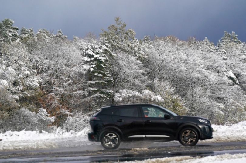 UK faces 20cm snow with all four Home Nations hit 'as far south as ...