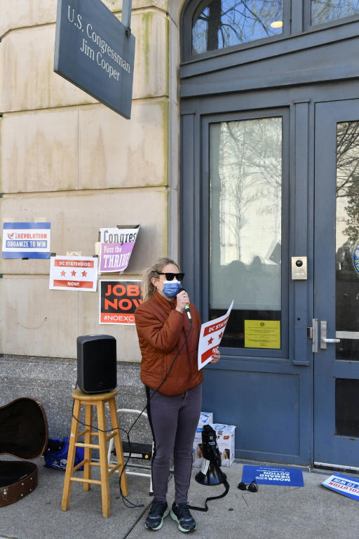 US Republicans sweat toss-up election in traditional stronghold