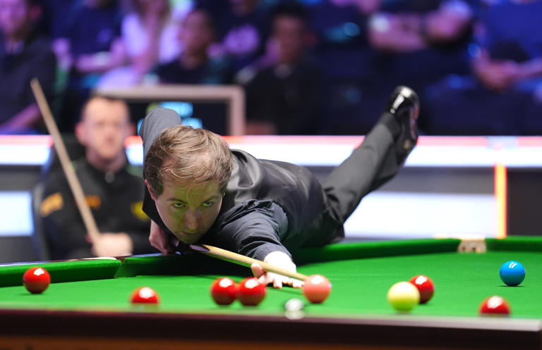 Emotional Donaldson causes UK Championship shock after father’s death