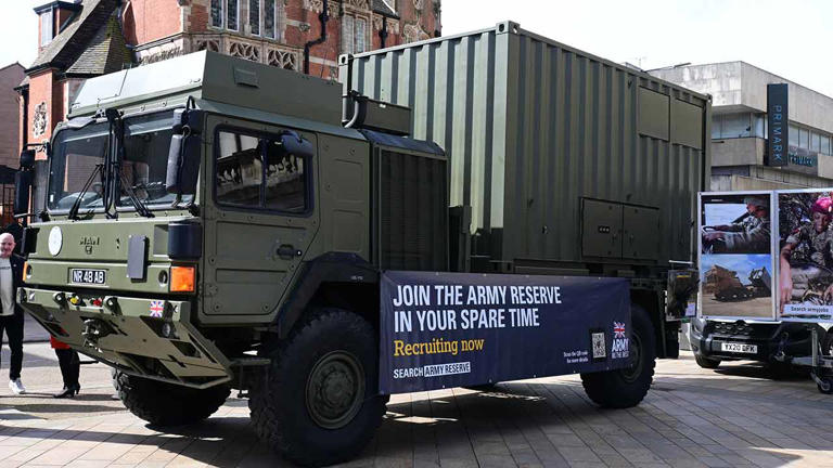 British Army halts 6,000 MAN SV trucks after serious mechanical failures