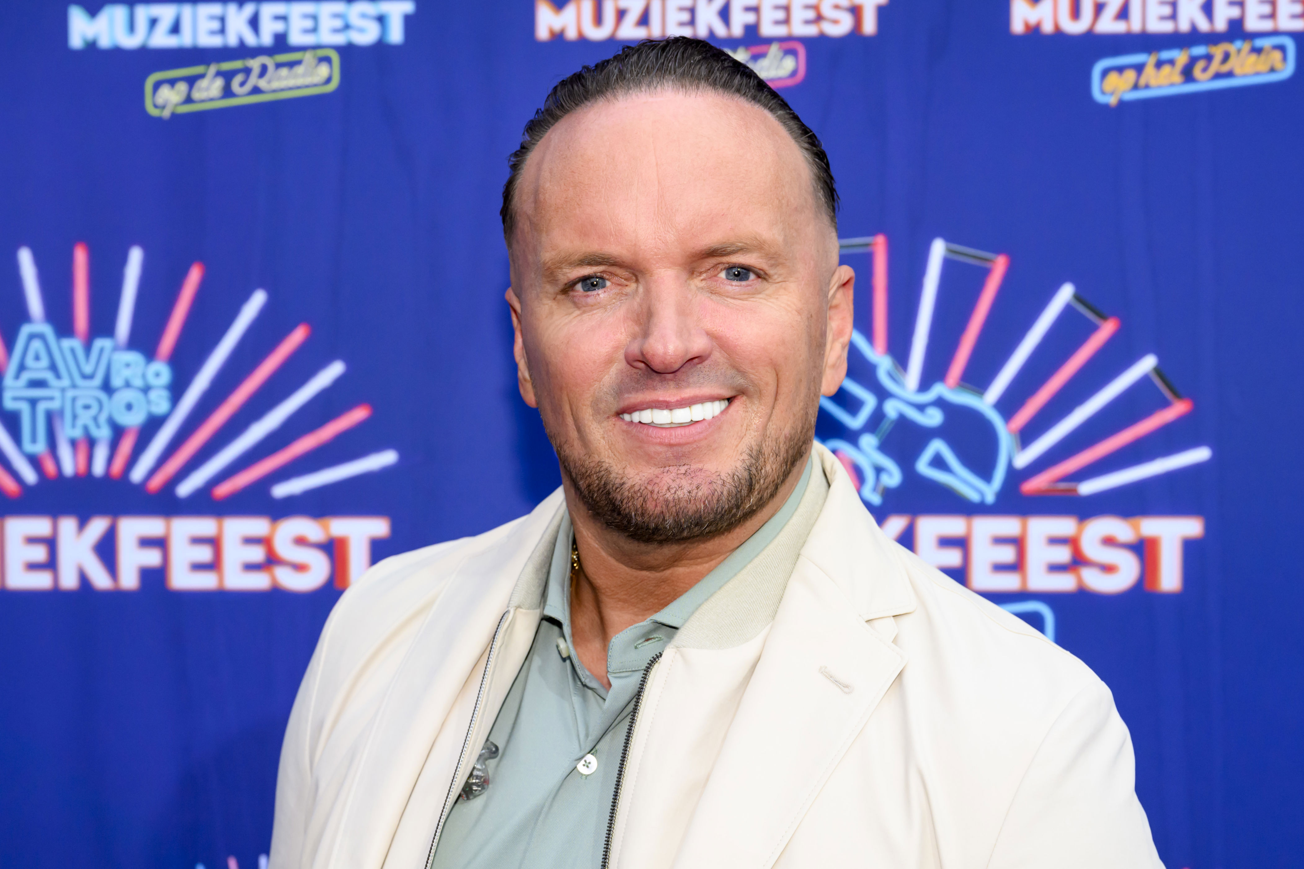 Ouders ex-vrouw Frank van Etten slaan alarm: 'Mèlanie overgebracht naar ...