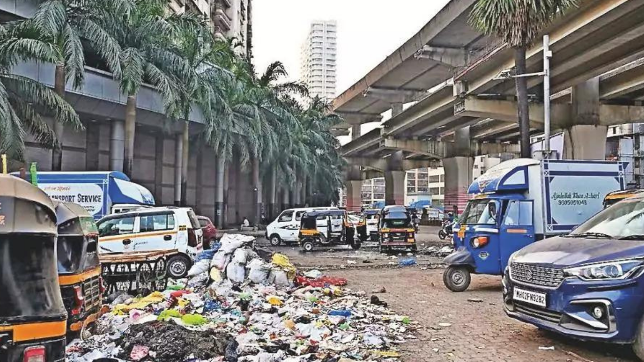 Mumbai: Andheri-W's ward powers city coffers but suffers crumbling ...